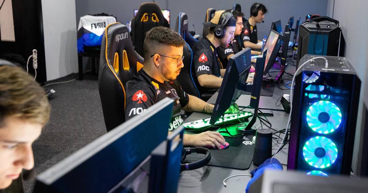 CS:GO: FURIA estreia IEM Katowice 2022 vencendo a Astralis