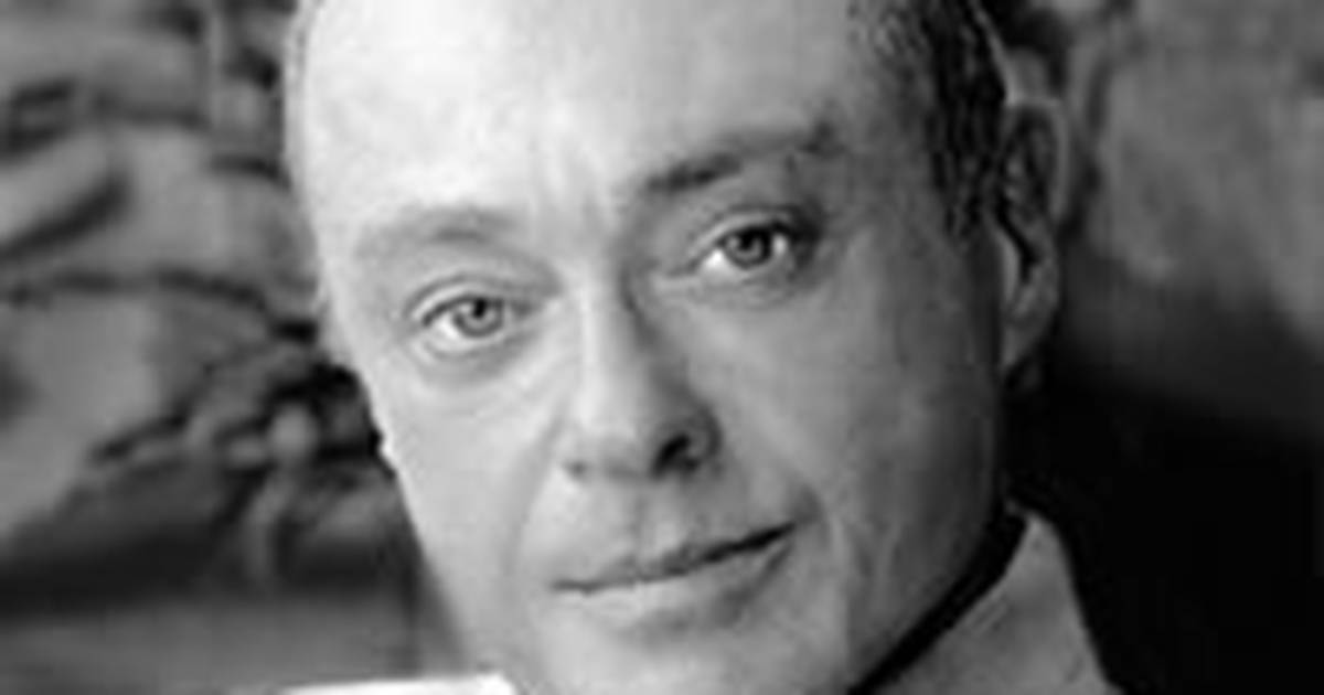 Stanley Kamel's Instagram, Twitter & Facebook on IDCrawl