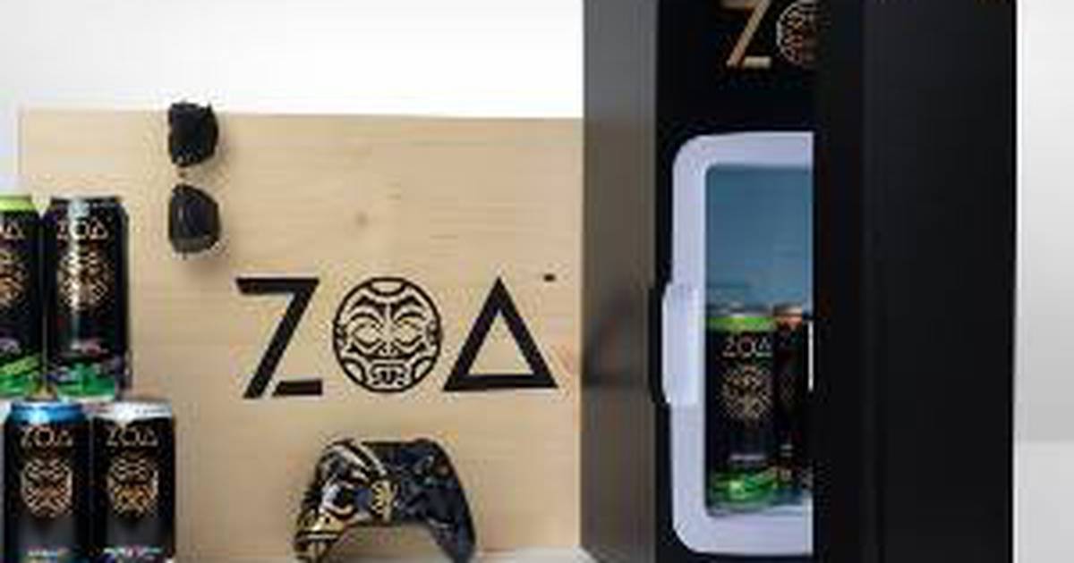 Celebridades ganham frigobares do Xbox Series X; confira