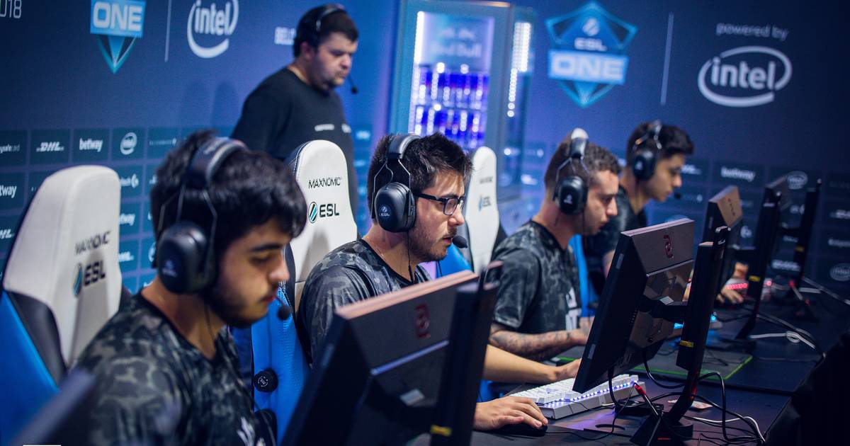 Counter Strike Global Offensive - CS:GO: NTC substitui HellRaisers em ...