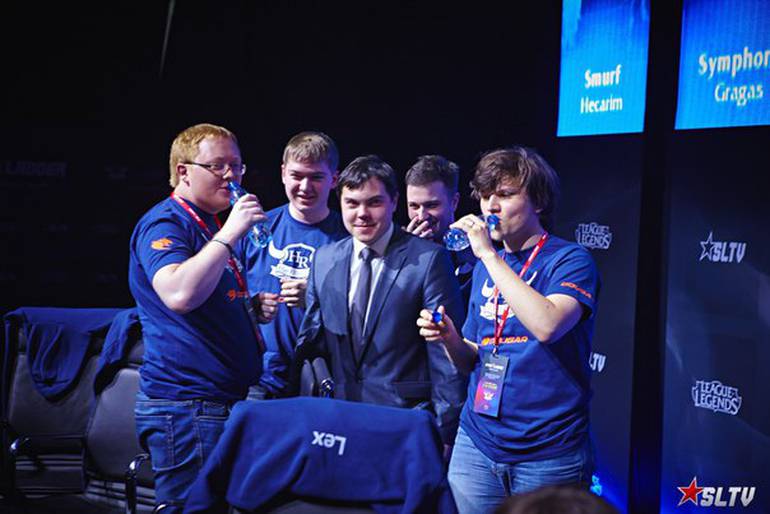 League Of Legends - League of Legends | Conheça a equipe russa que ...