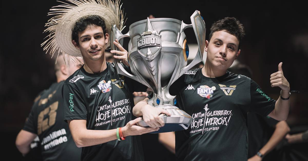 League Of Legends - League of Legends: Team oNe vence desempate e segue ...
