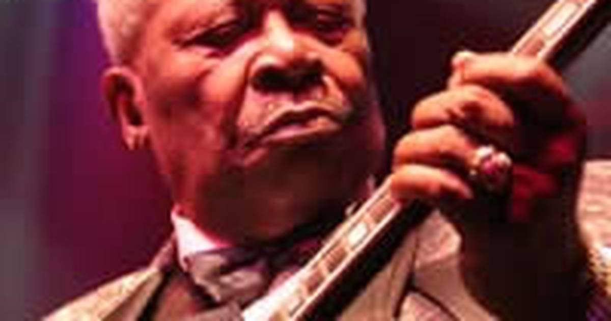 The Enemy - B.B. King é condecorado por George W. Bush