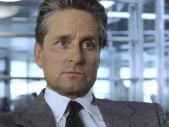 Michael Douglas e Willem Dafoe estrelam novo filme de Oliver Stone