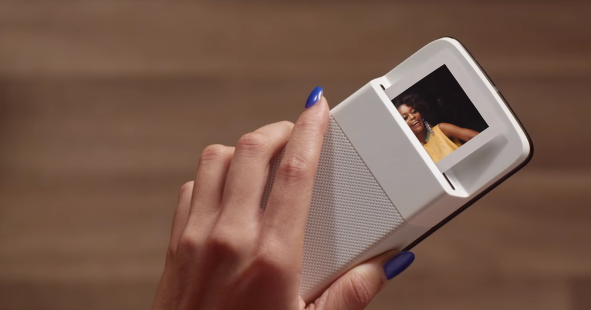 The Enemy - Motorola anuncia Moto Snap da Polaroid com revelação ...
