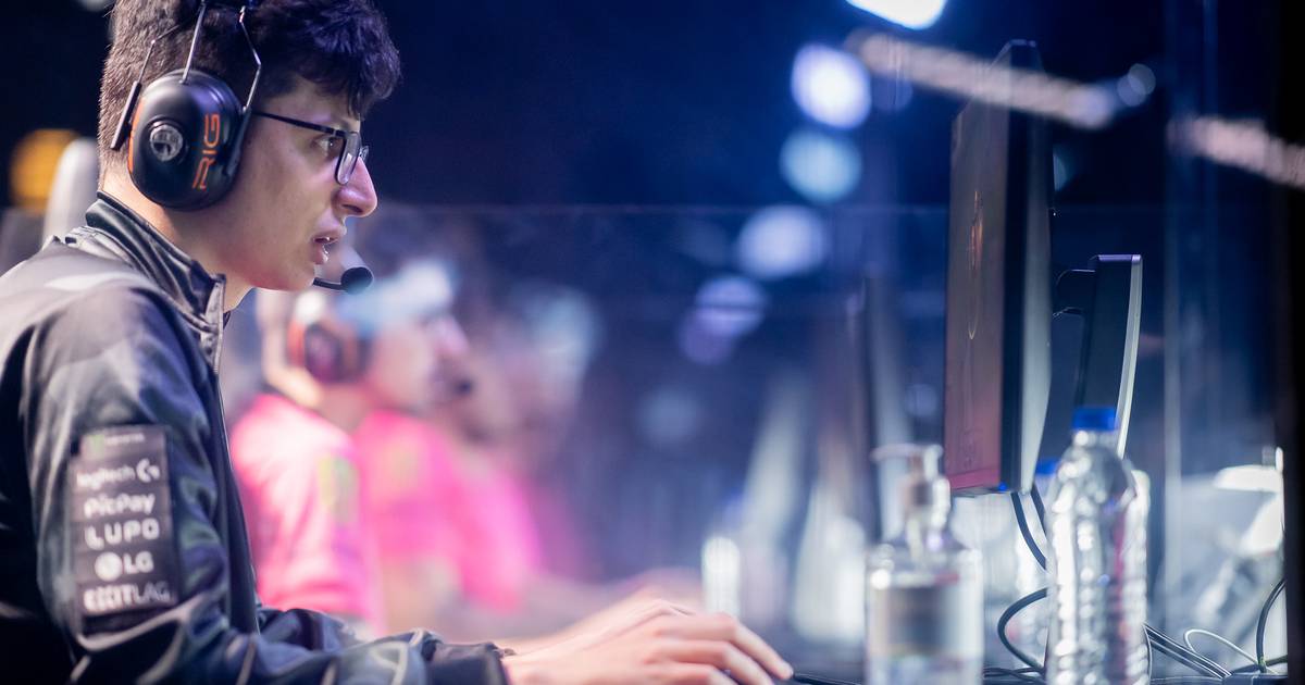 Intz Perde Para Legacy Da Oceania E Se Complica No Mundial De Lol